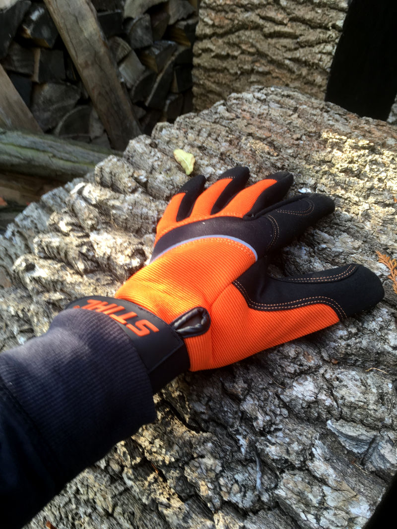 Die STIHL Dynamic Vent Handschuhe - Kettensäge Ratgeber