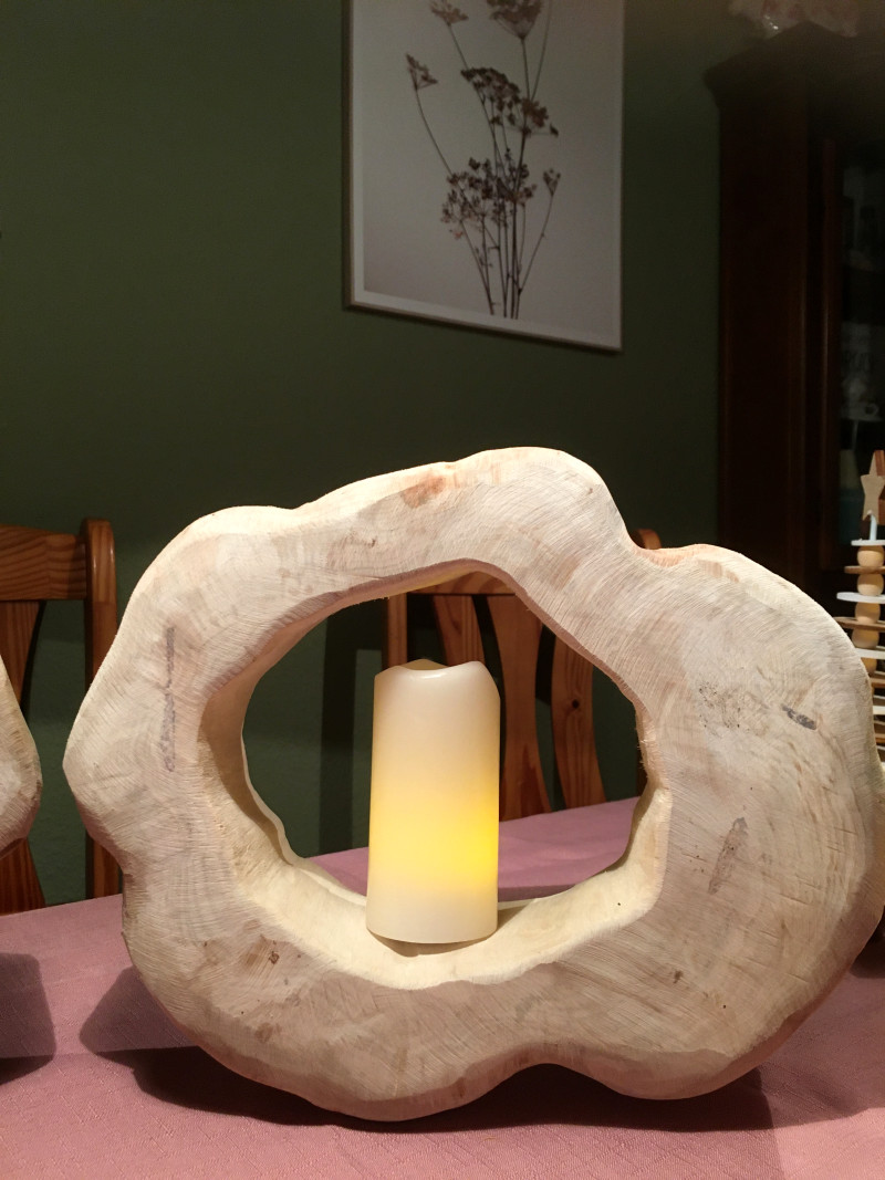 Baumscheibe mit Kerze - Kettensäge Ratgeber